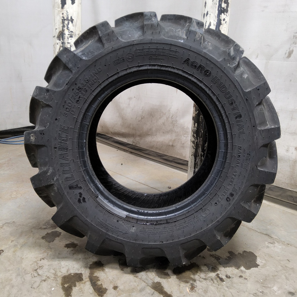 NEW_TAKEOFF 300/75R18 Alliance 580 Industrial Radial R-4 142B 99% for ...