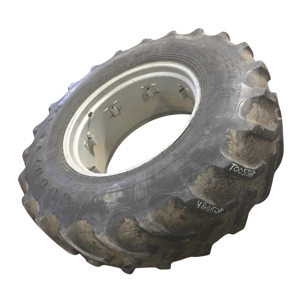 USED 420/85R28 Goodyear Farm UltraTorque Radial R-1 on Case IH Silver ...